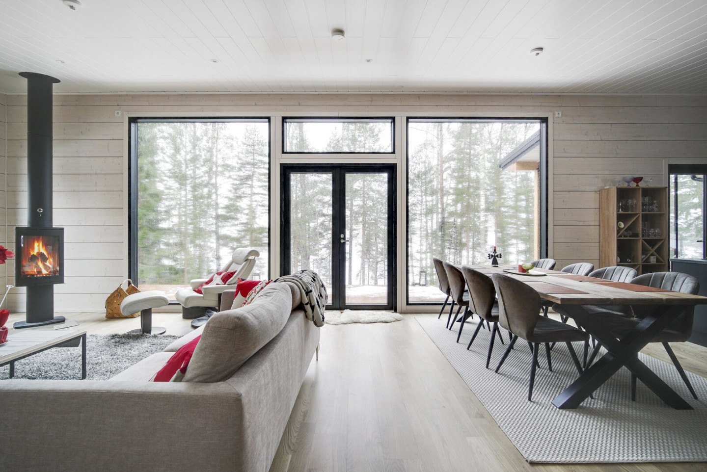 Log house in Muurame, Finland - Finnlamelli